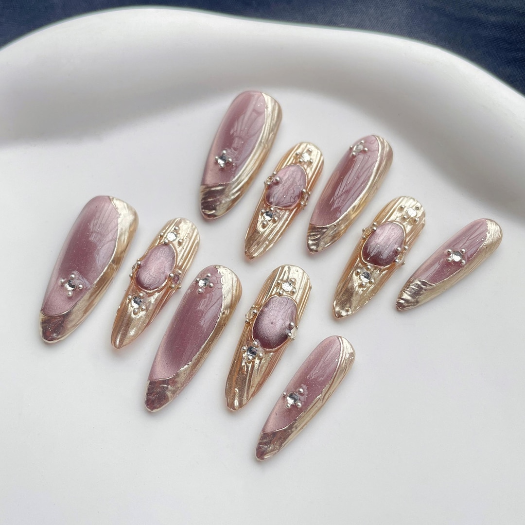 Falling Cherry Silk, Handmade Nails, Cat-eye Gold Edge Line Atmosphere ...