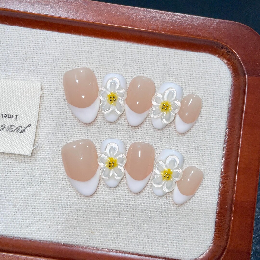 Yellow Jasmine, 3d Gel Hand-pinched Flowers, Simple French White ...