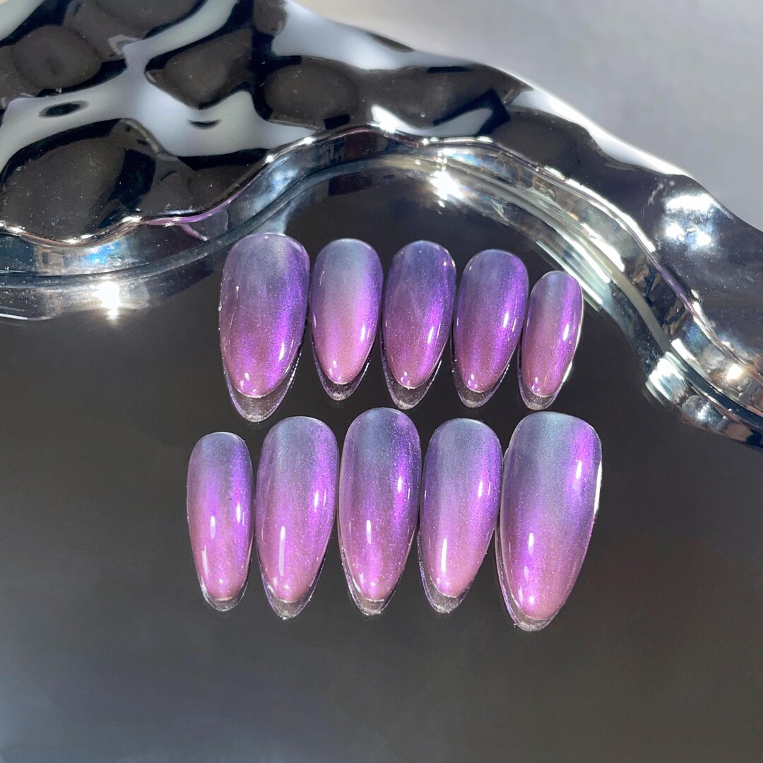 Dreamy Streamer Purple, Handmade Manicure, Press-on Nails, Purple ...
