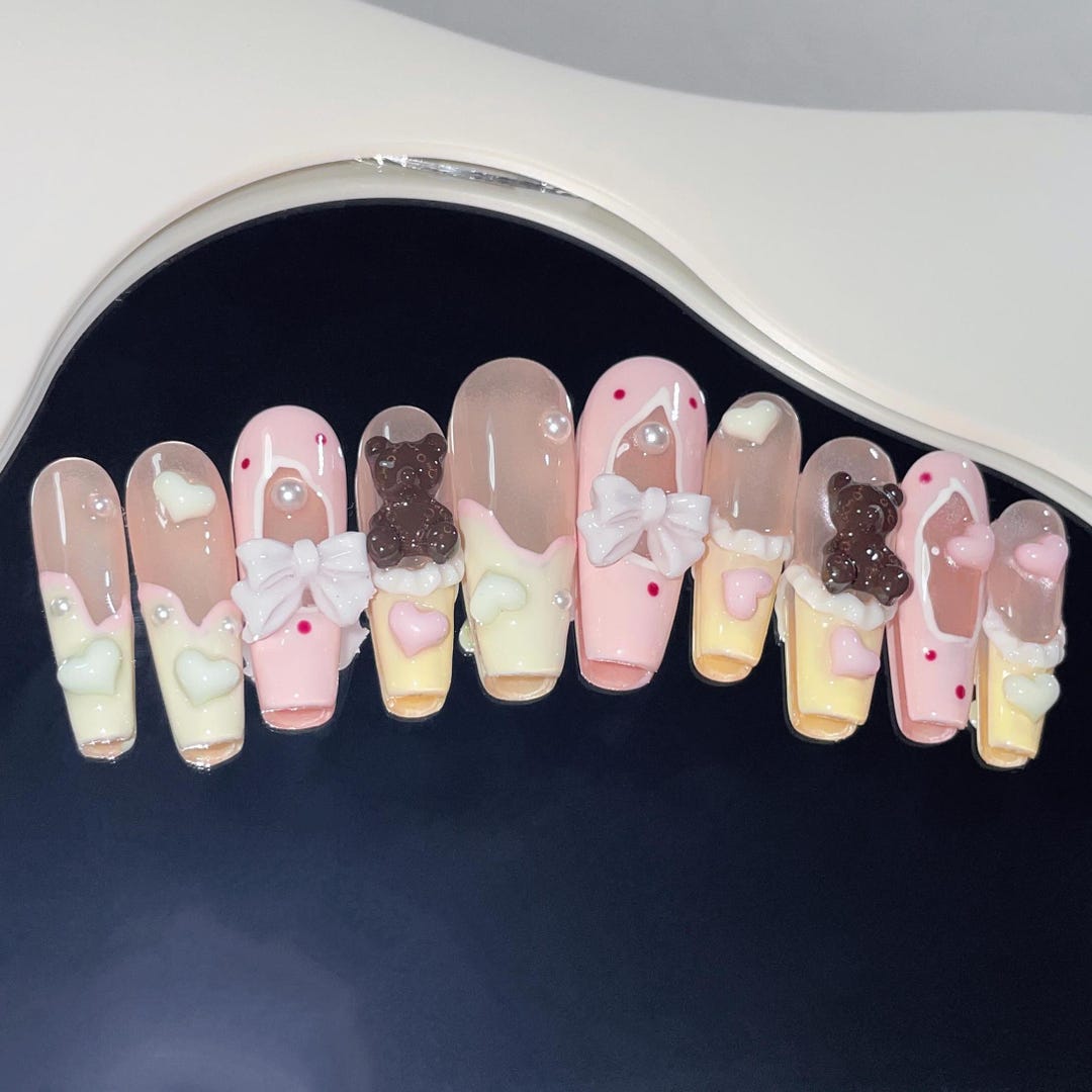 Nicole Bear, Pure Handmade Nail Art, Press-on Nails, Cartoon Sweet ...