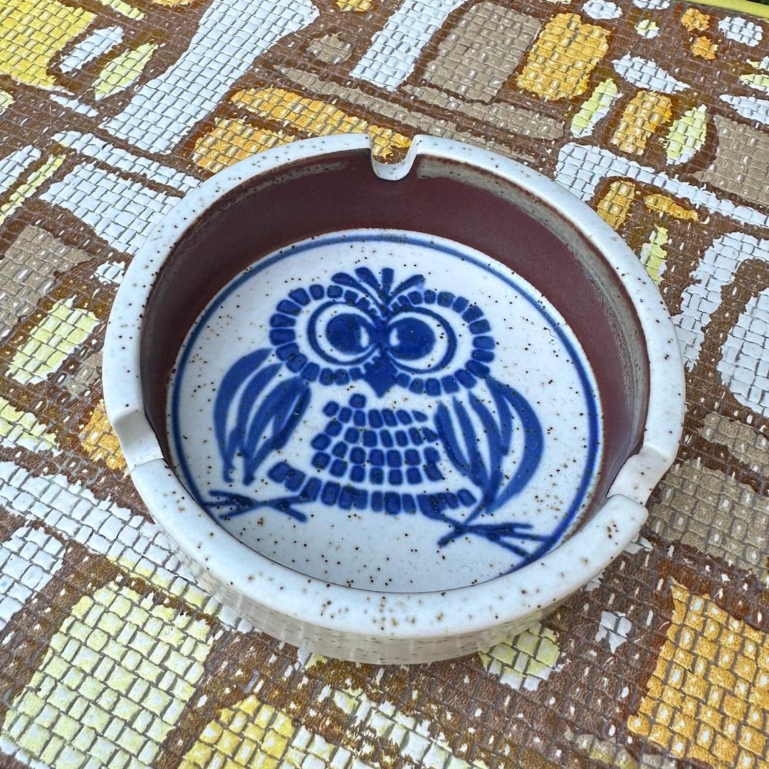 Vintage Speckled Owl Ceramic Ashtray - Etsy