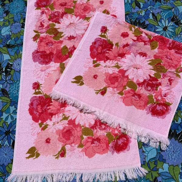 Floral Bath Towel - Etsy