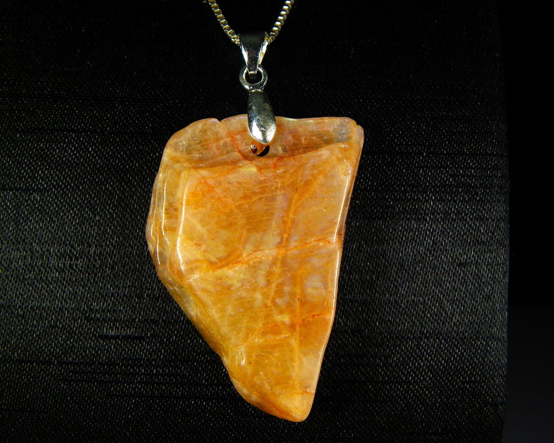 Golden Herderite Pendant 57 Ct Gold Herderite Pendant Synergy 12 ...