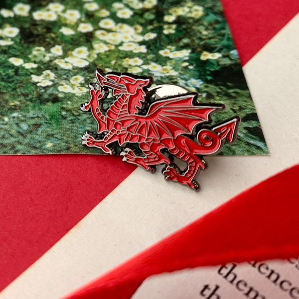 Welsh Dragon - Etsy
