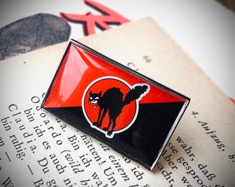 Sabo Tabby Pin - Etsy