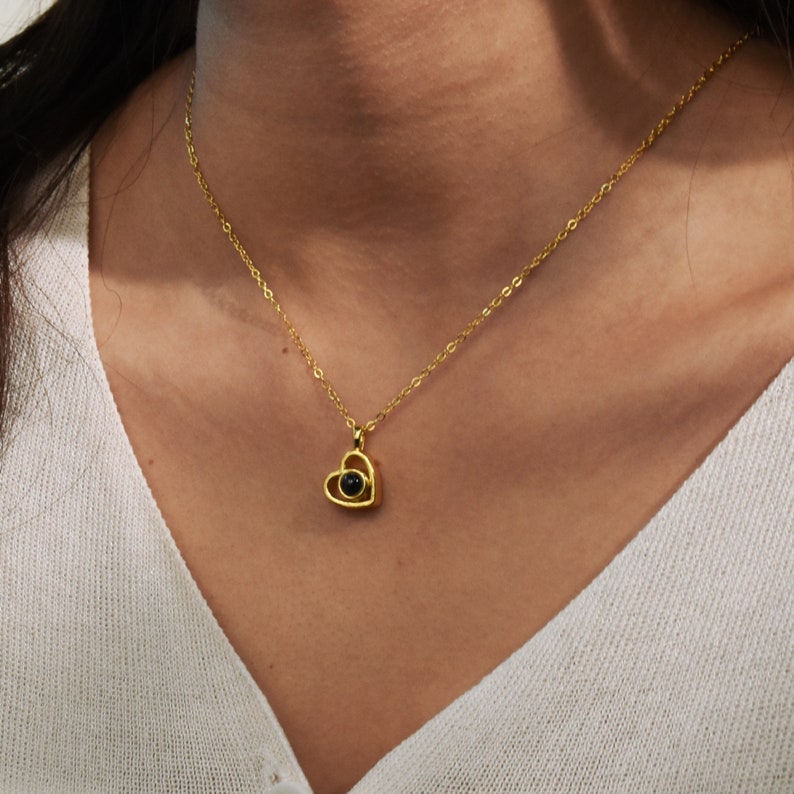 Love Heart Projection Necklace • Customized Photo Projection Necklace ...