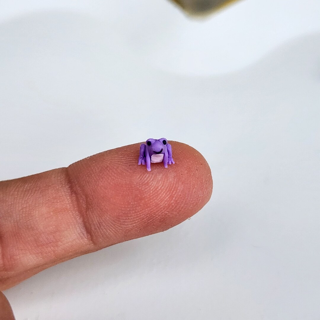 Micro Frog Sculpture, Mini Frog Figurine, Dollhouse Miniature, Fairy ...