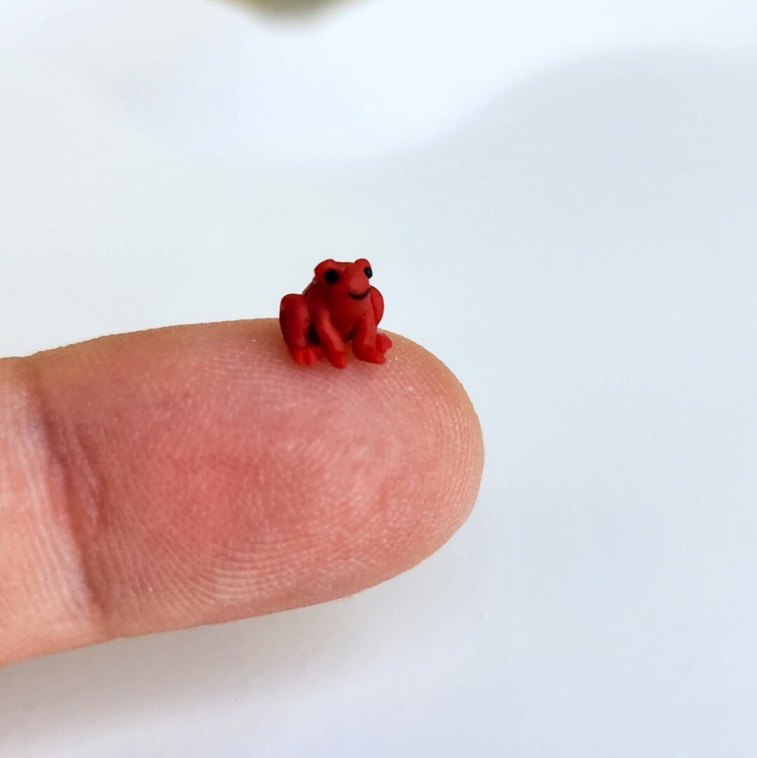 Micro Frog Sculpture, Mini Frog Figurine, Dollhouse Miniature, Fairy ...