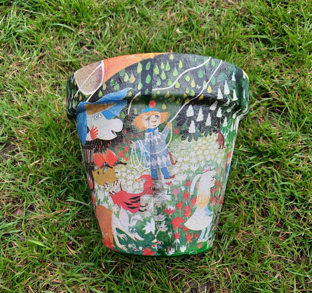 Moomin Dangerous Journey Decoupage Collage Plant Pot 15cm Indoor ...