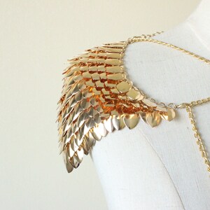 Shiny Handmade Scalemail Shoulder Armor, Silver Scalemaille Chain ...