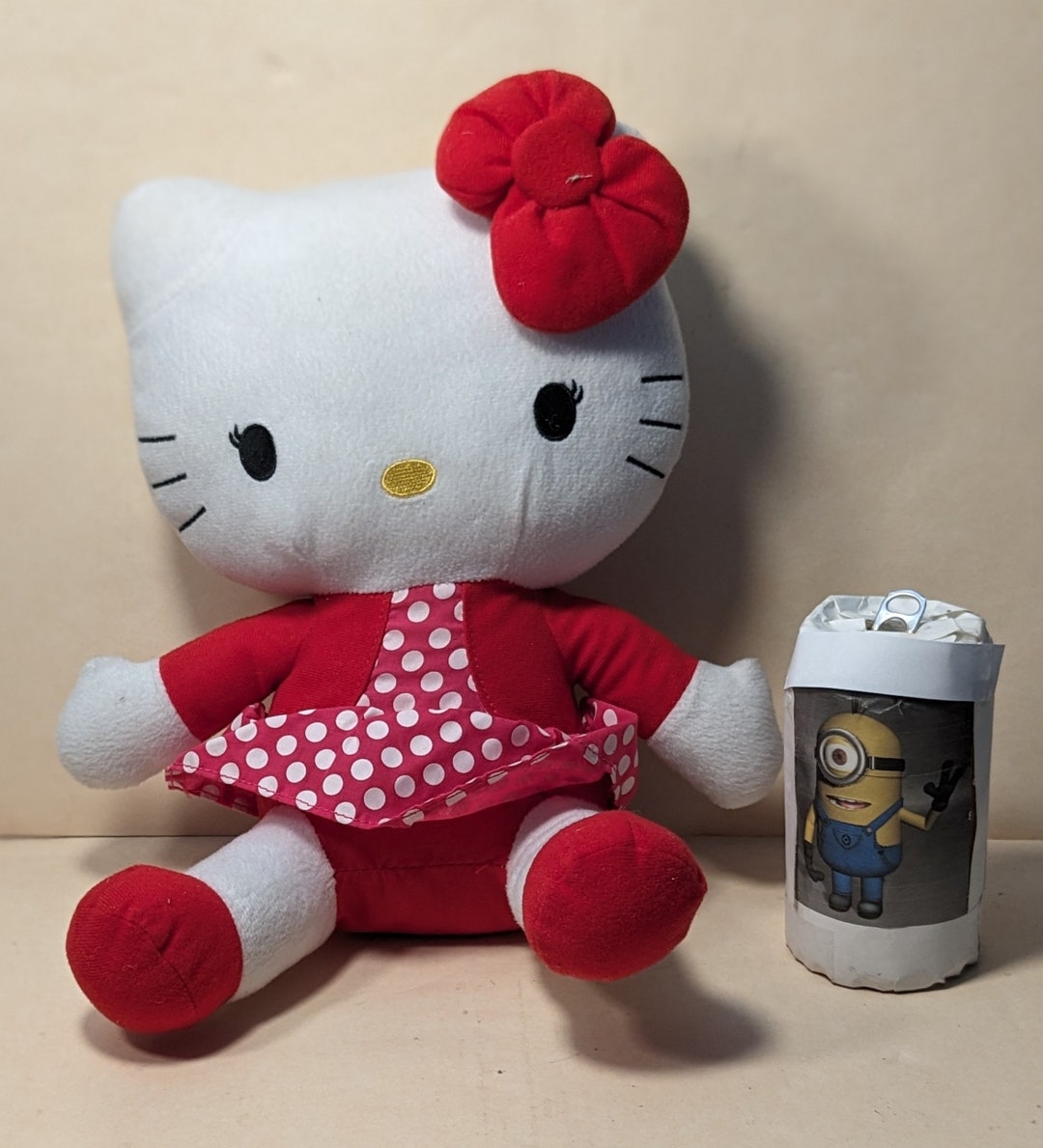 Plush Toys: 12 Hello Kitty. Red Dress With White Polka Dot, by Sanrio ...