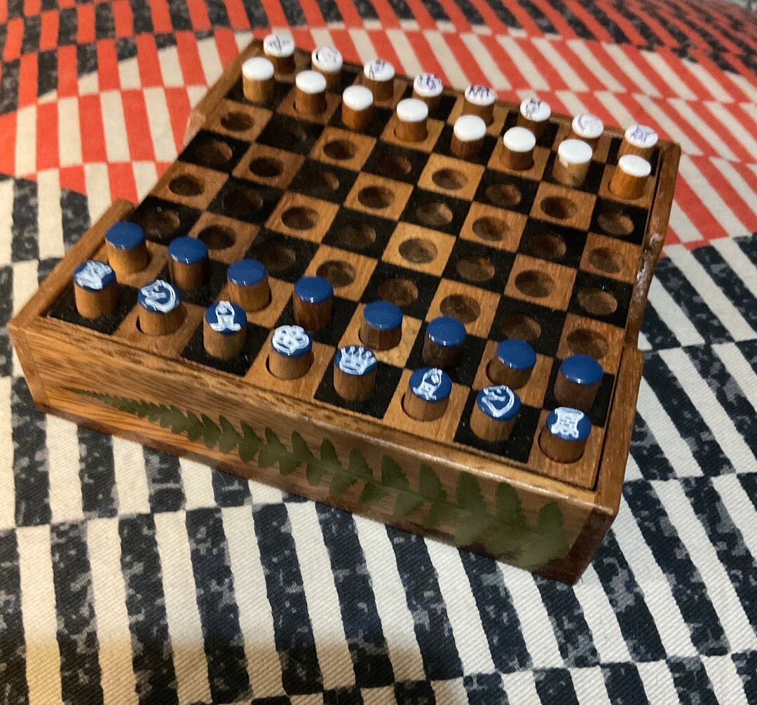 Mini Botanical Vintage Travel Chess Board, Leaves Including Ferns Leaf ...