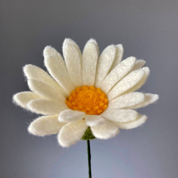 Felt Daisy - Etsy