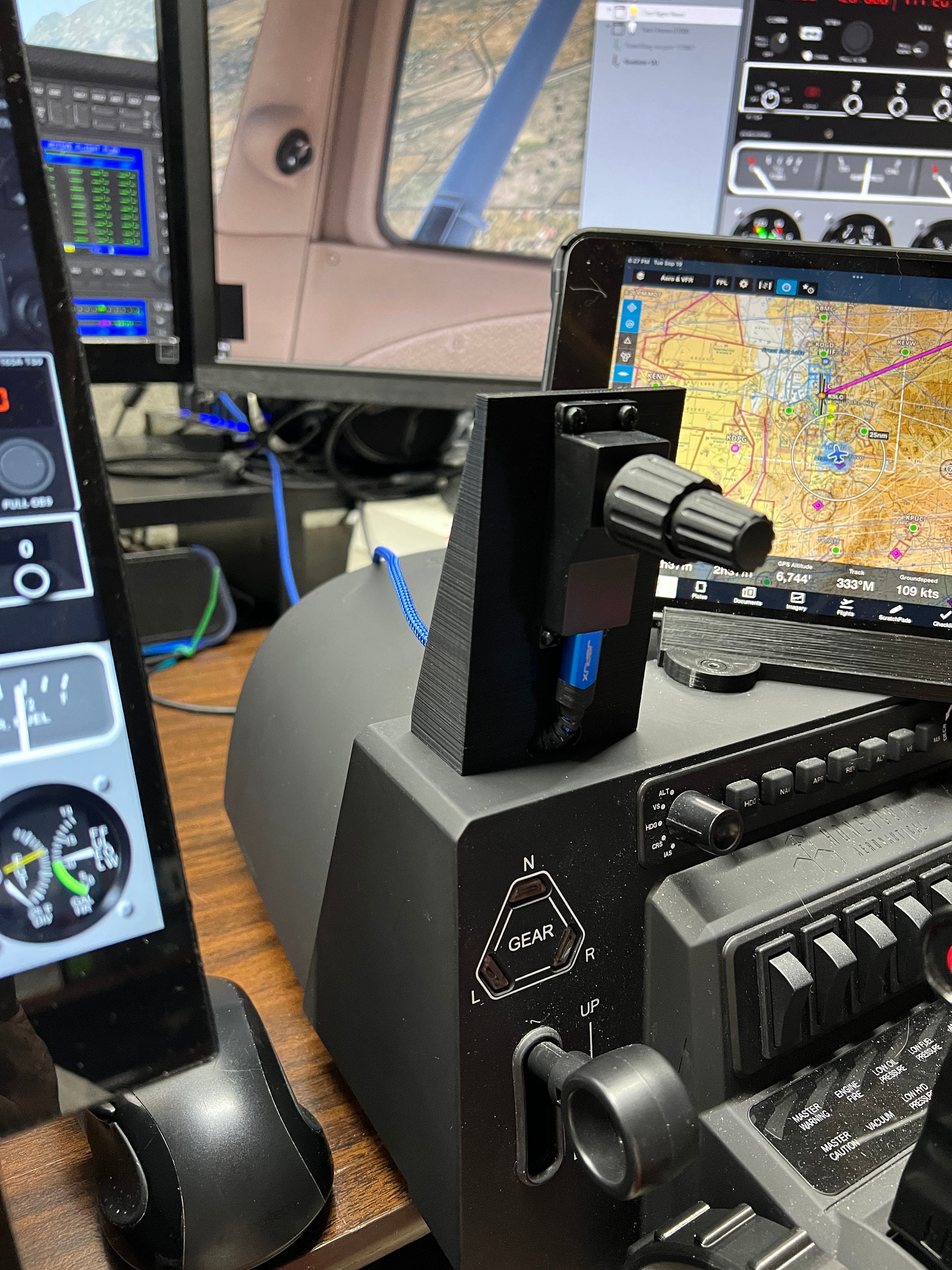 Knobster Mount Designed for Honeycomb Alpha Yoke and Bravo Throttle ...