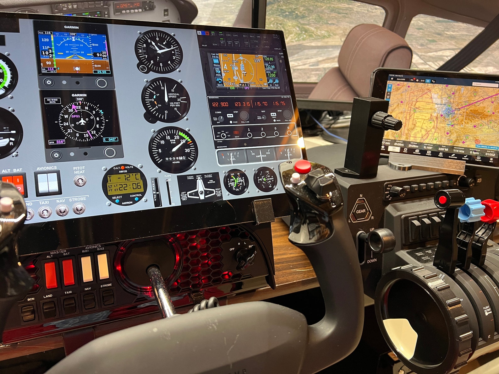 Enclosed Mount for Knobster Designed for Honeycomb Alpha Yoke and Bravo ...