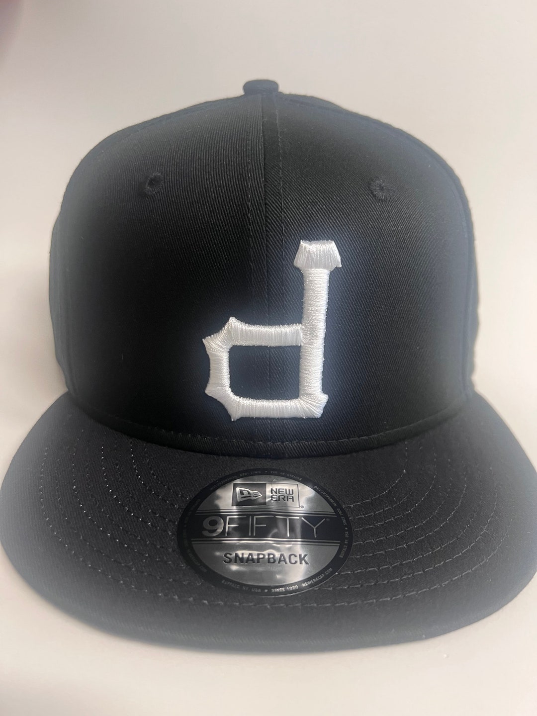 Upside Down "p" Snap Back Black (white Thread) - Etsy