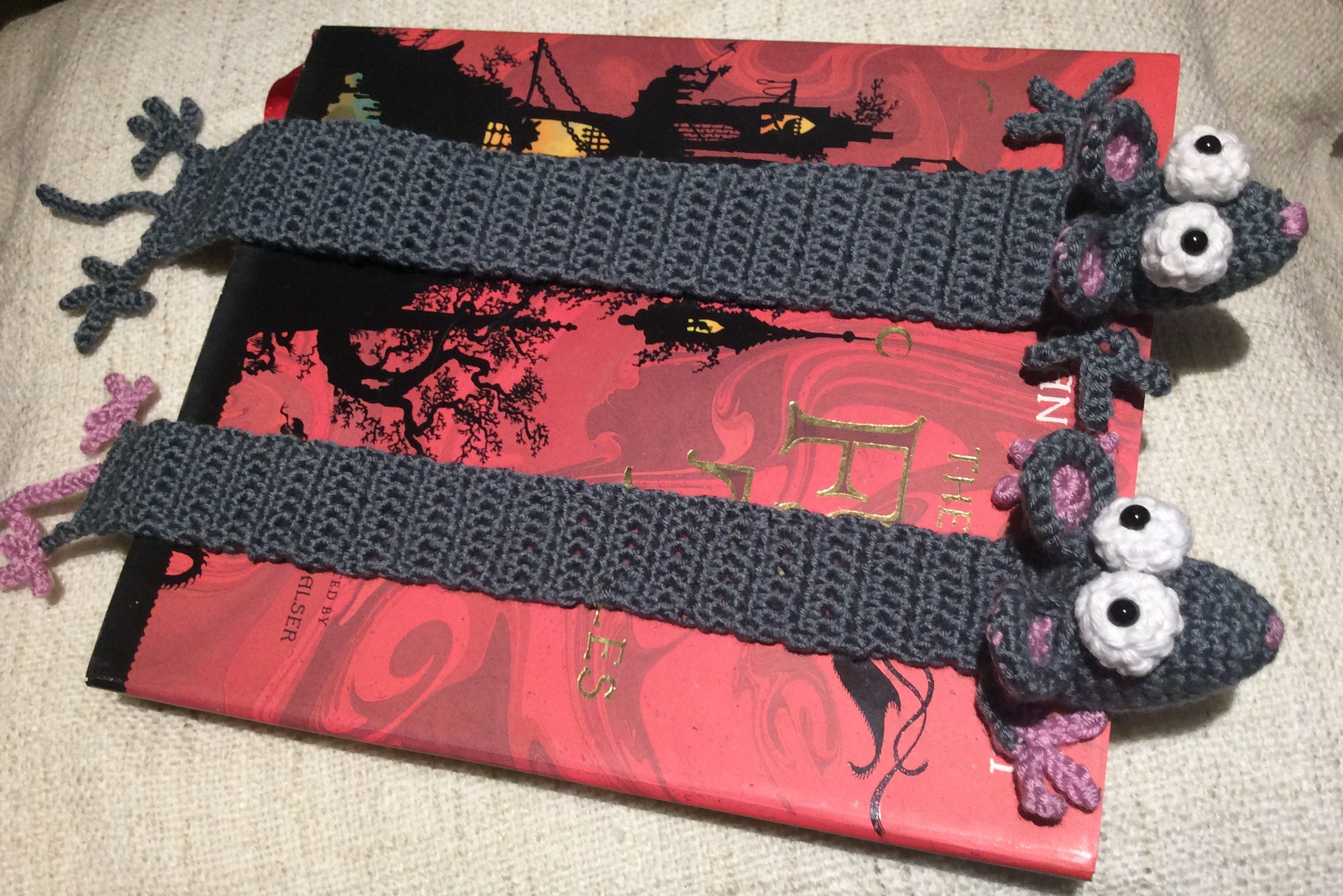 Mouse bookmark,Crotchet Grey Mouse bookmark,funny Bookmark,Mouse ...