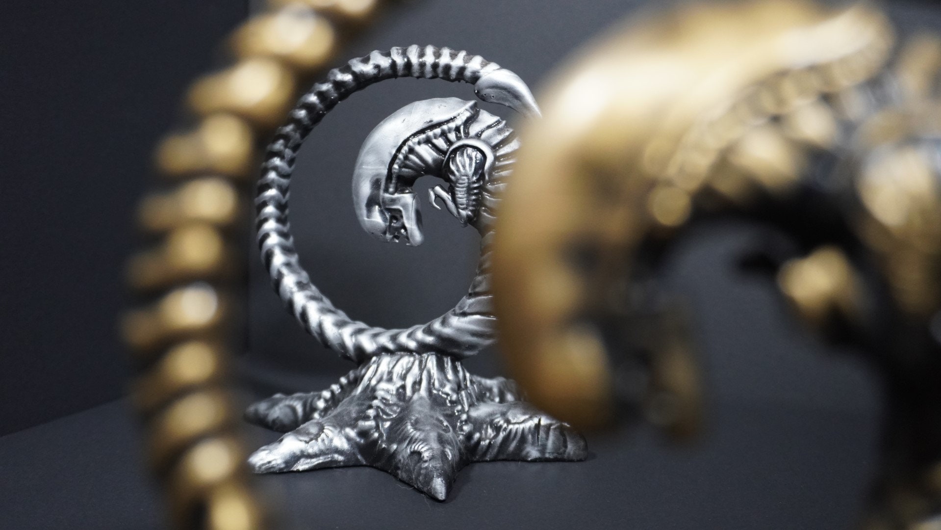 Alien Xenomorph Chest Burster Model in Gold or Silver - Etsy