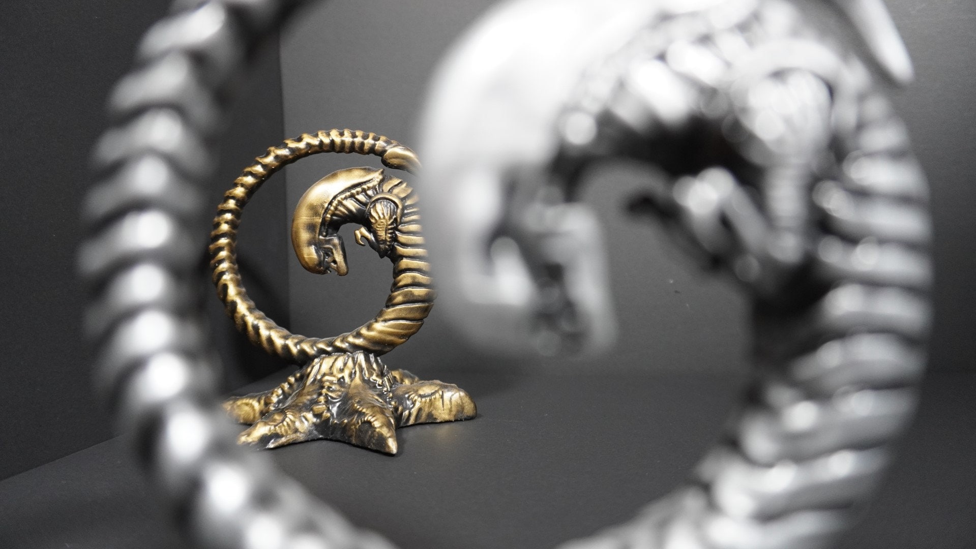 Alien Xenomorph Chest Burster Model in Gold or Silver - Etsy