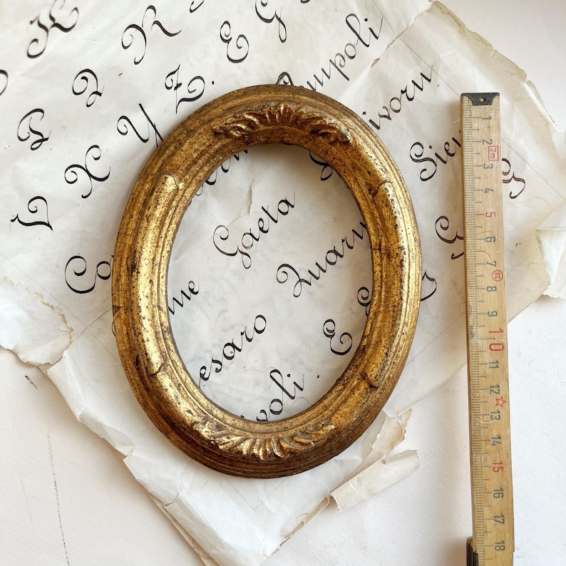 Florentine Handcrafted Oval Frame. Vintage Frames Made in Italy ...