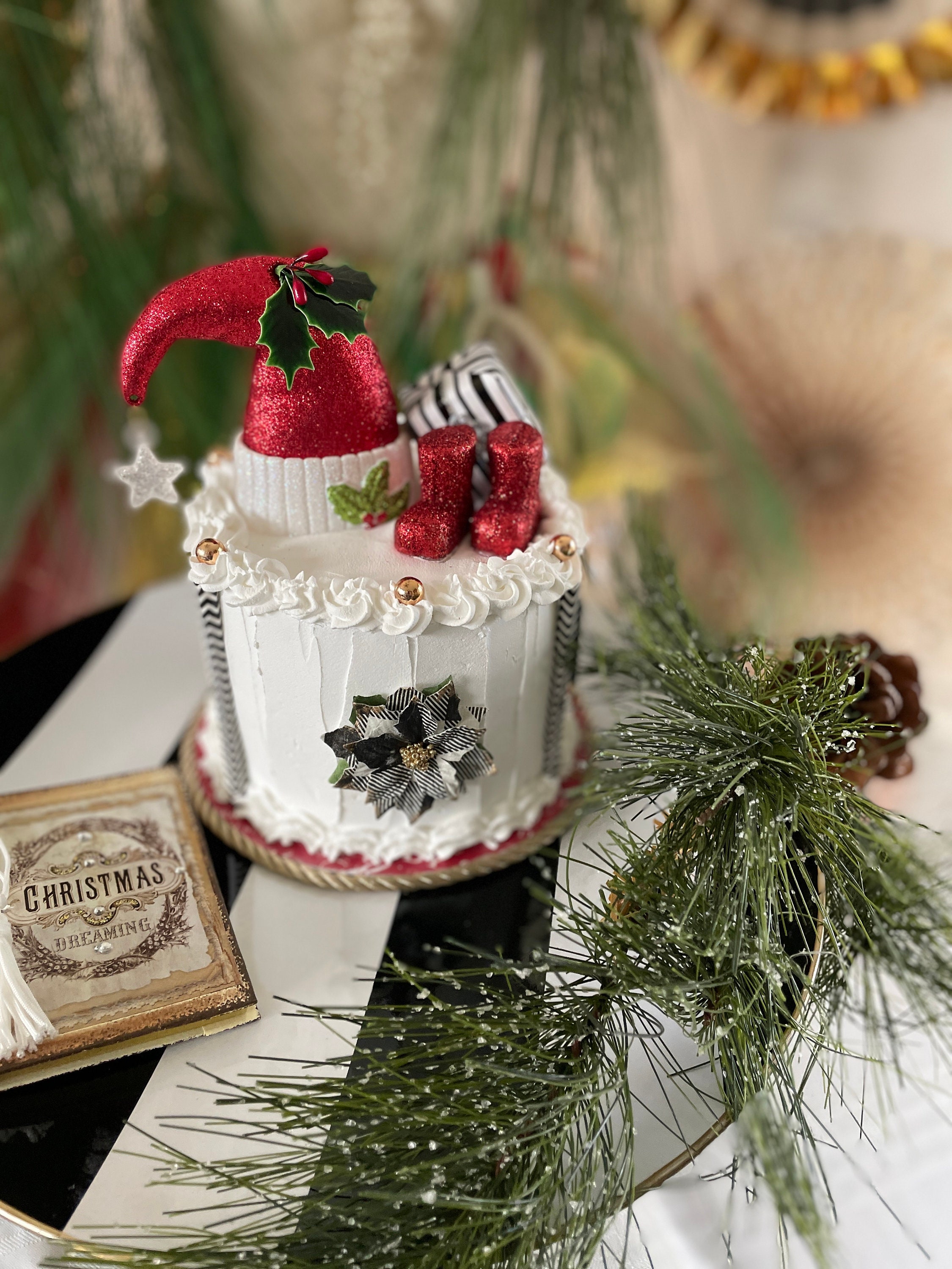 Fake Bake Christmas Cake Fake Santa Hat and Boots Cake - Etsy Sweden
