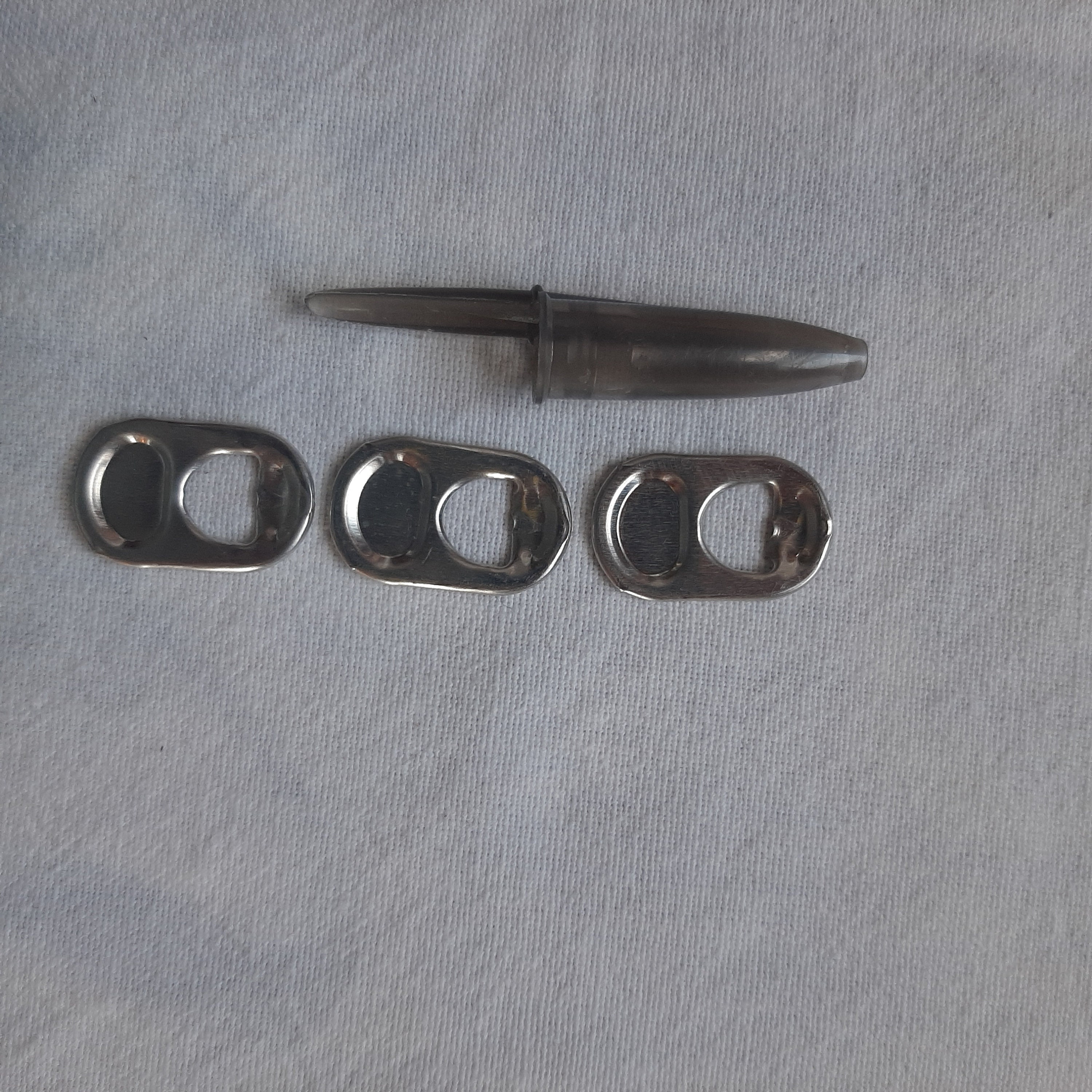 400 Silver Aluminum Pop/soda/beer Ring Pull Tabs for Crafts (1-hole ...