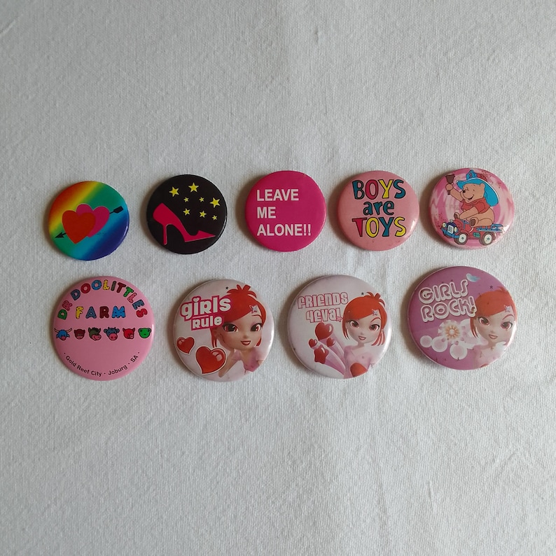 9 Vintage Buttons Pins Badges Assorted Messages From the 70/80's - Etsy