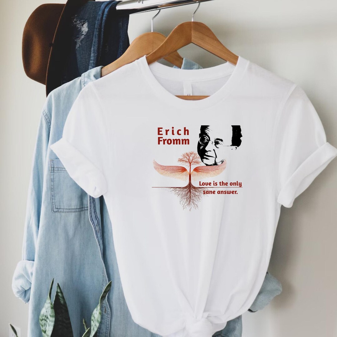 Philosophy T-shirt: Erich Fromm the Art of Loving - Etsy UK