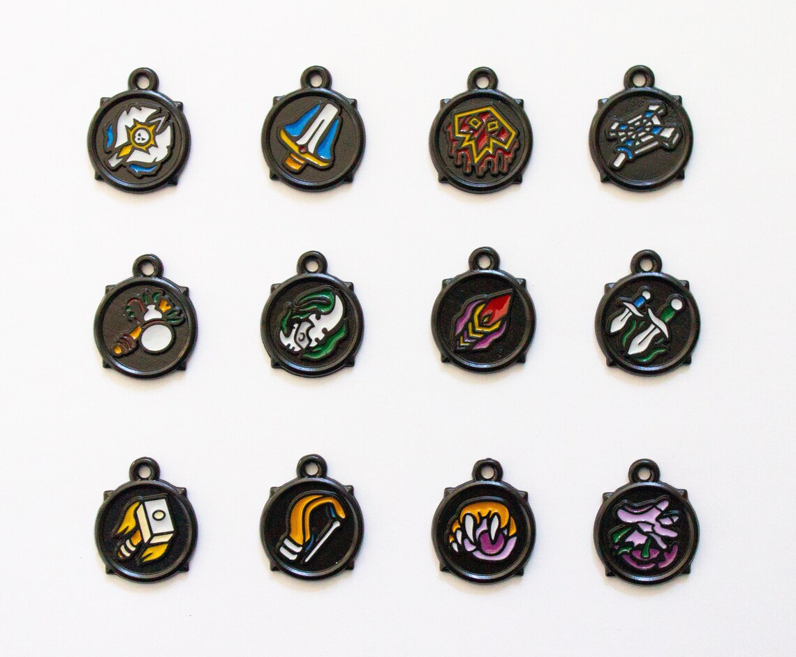 Druid WoW Class Icon Pendant inspired by World of Warcraft | Etsy