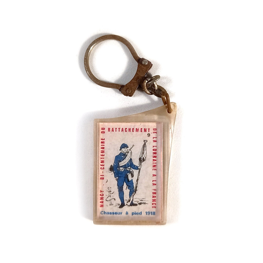 Vintage World War 1 French Poilus Soldier Keychain, Collector Keychain ...