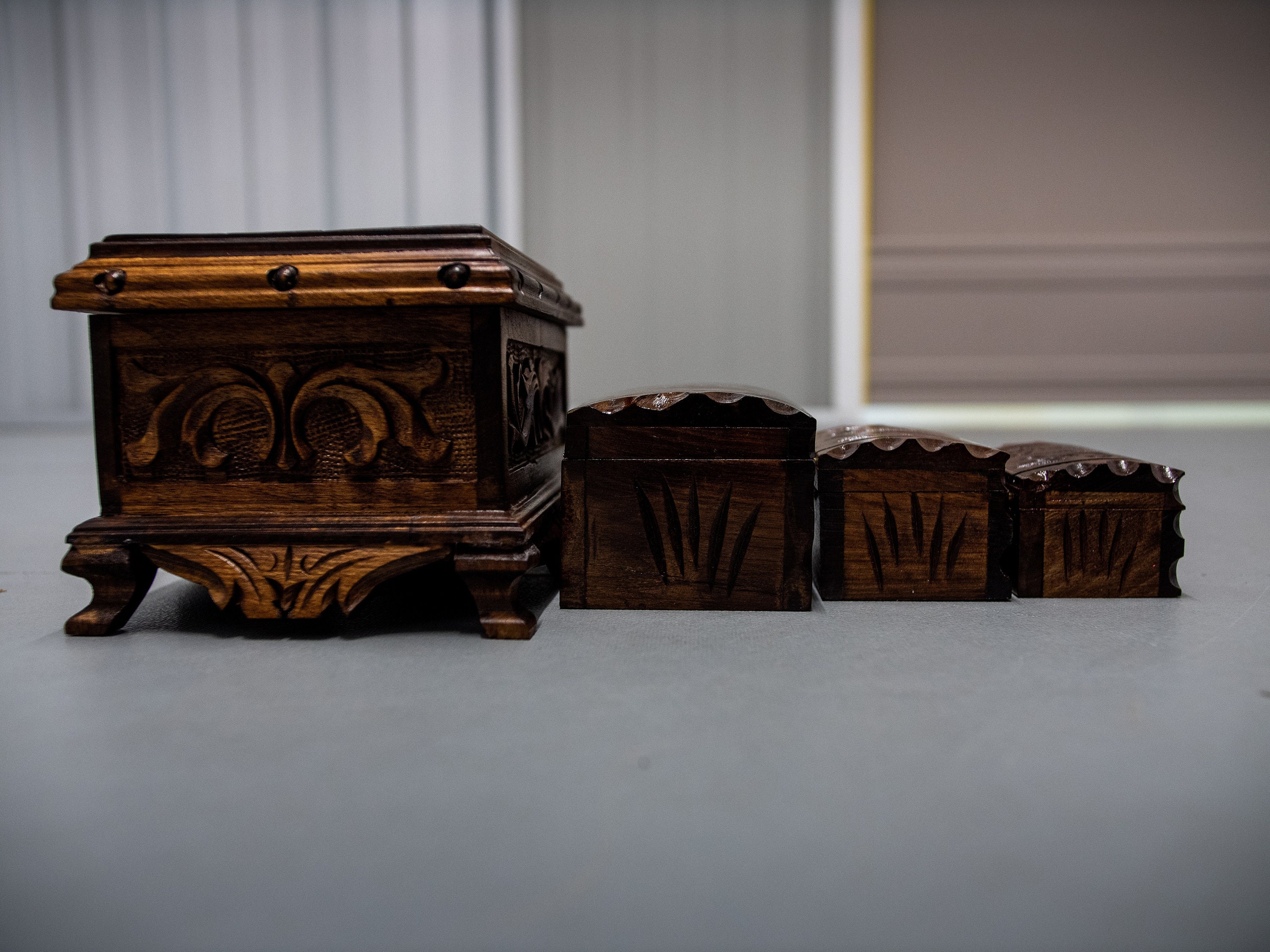 Traditional Turkish Hand Carved Walnut Wood Jewellery Box Trunk/sandik ...