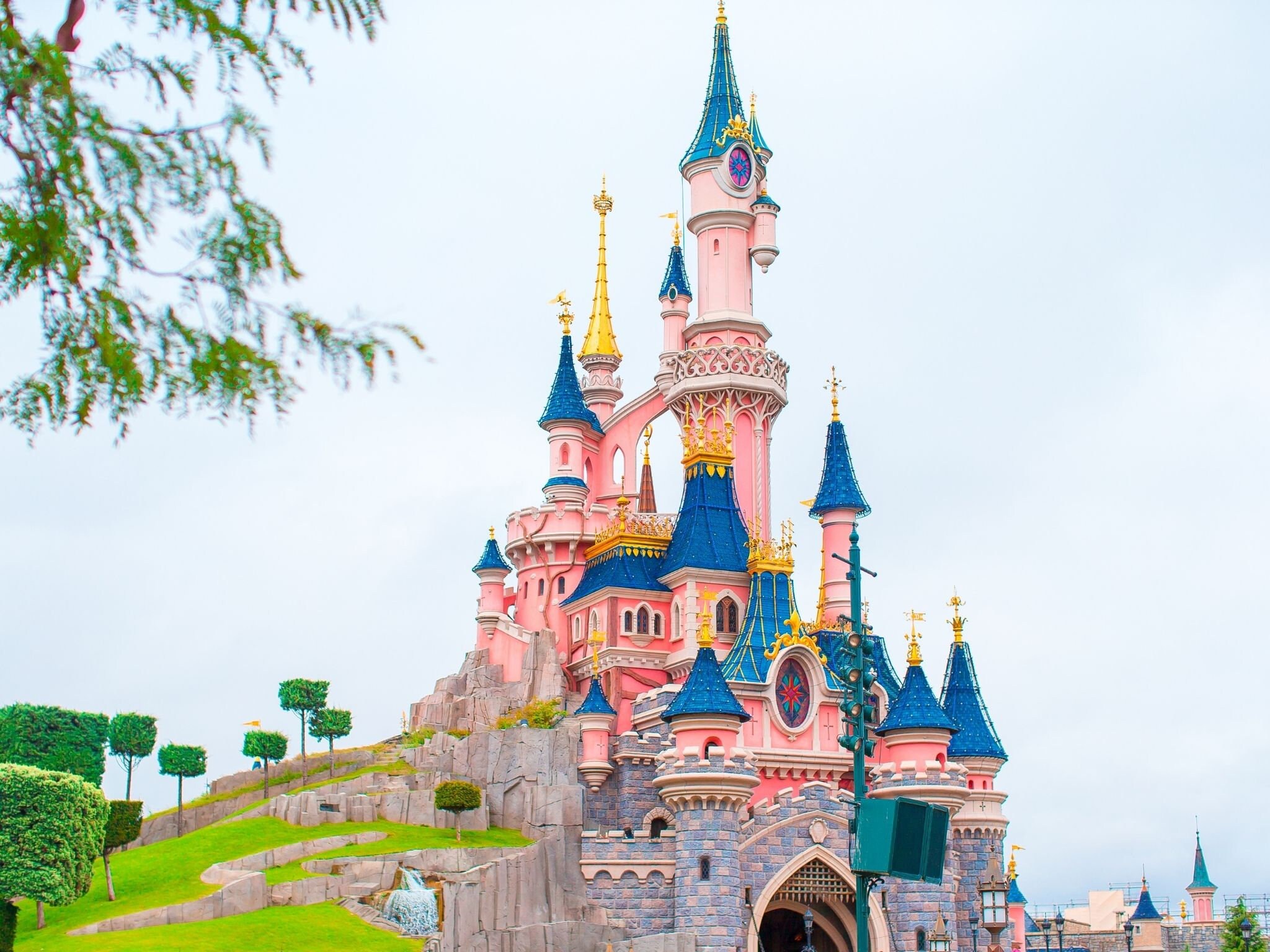 Disney Movie Trivia V1 Zoom Powerpoint 35 Questions Virtual Trivia ...