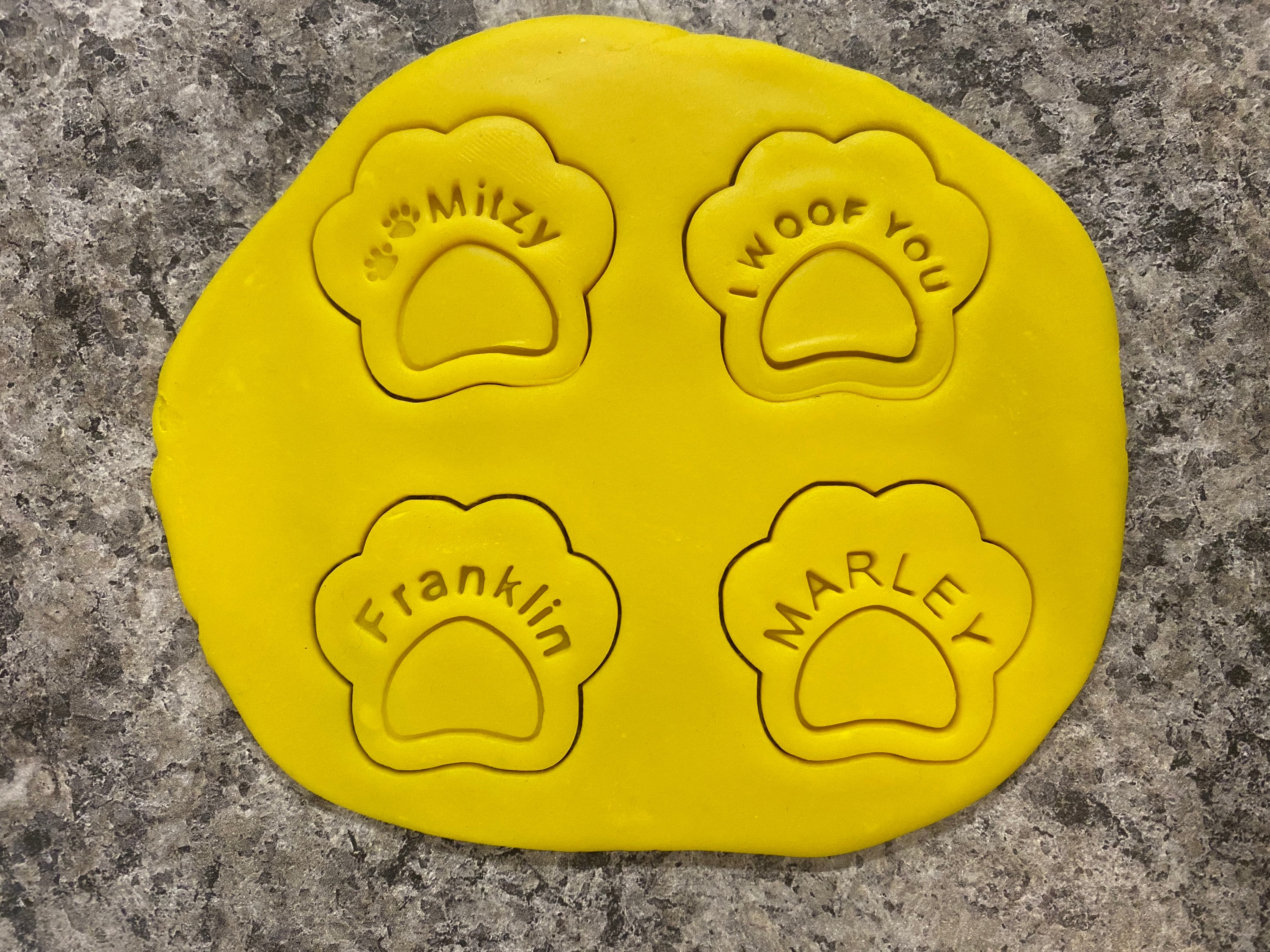 Personalized Dog Paw Treat Stamp and Outline Cutter - Etsy