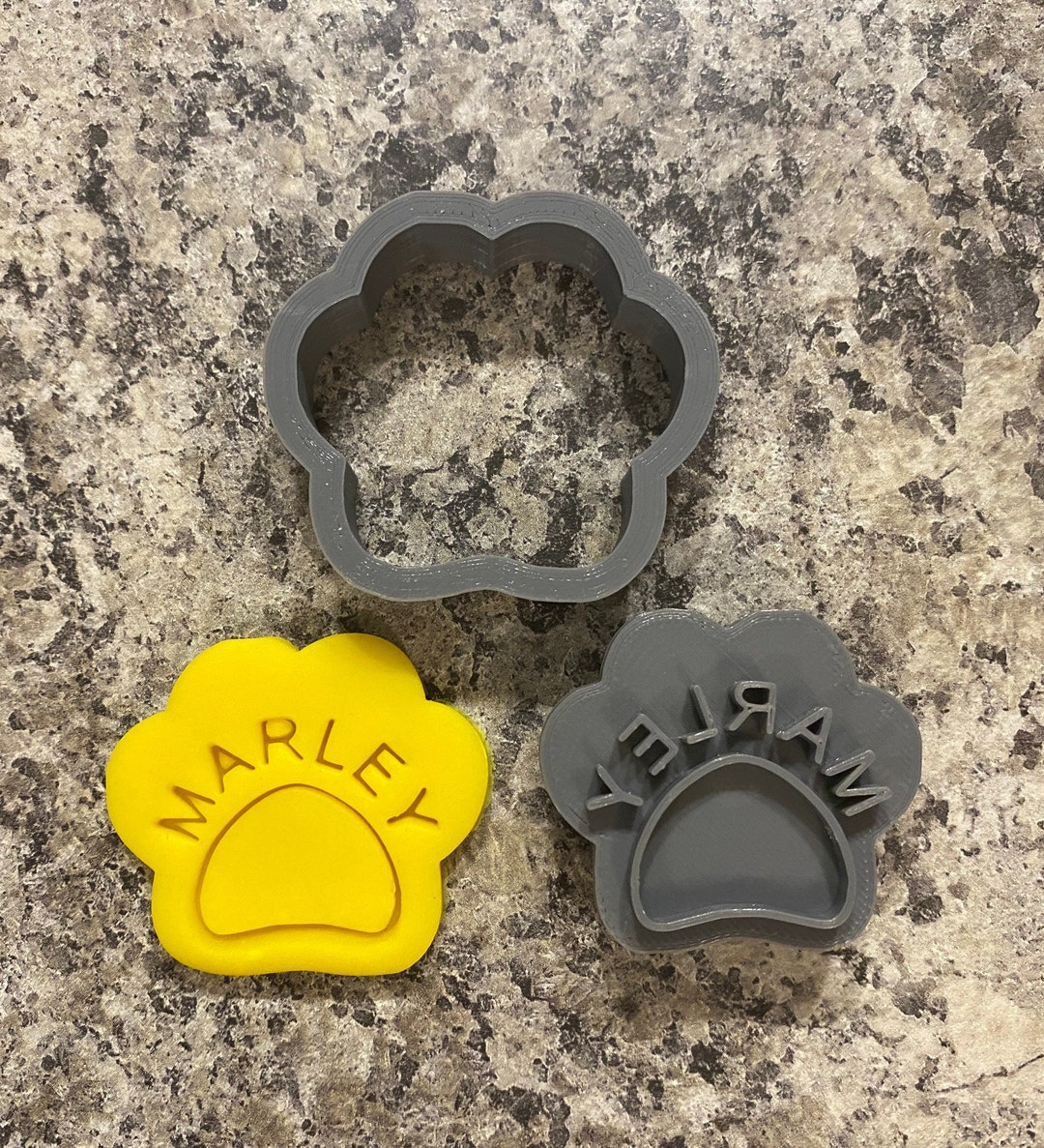 Personalized Dog Paw Treat Stamp and Outline Cutter - Etsy