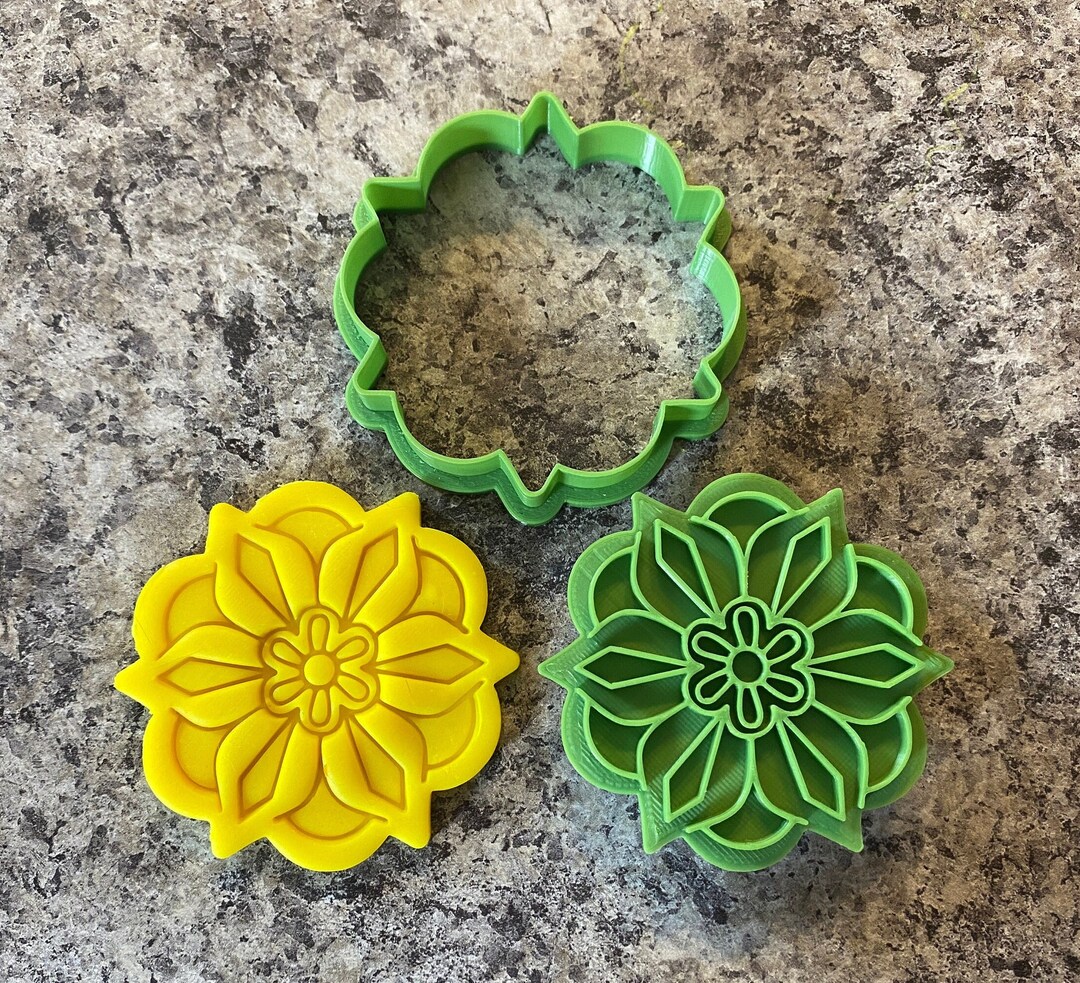 Mandala Stamp and Outline Cutter - Etsy