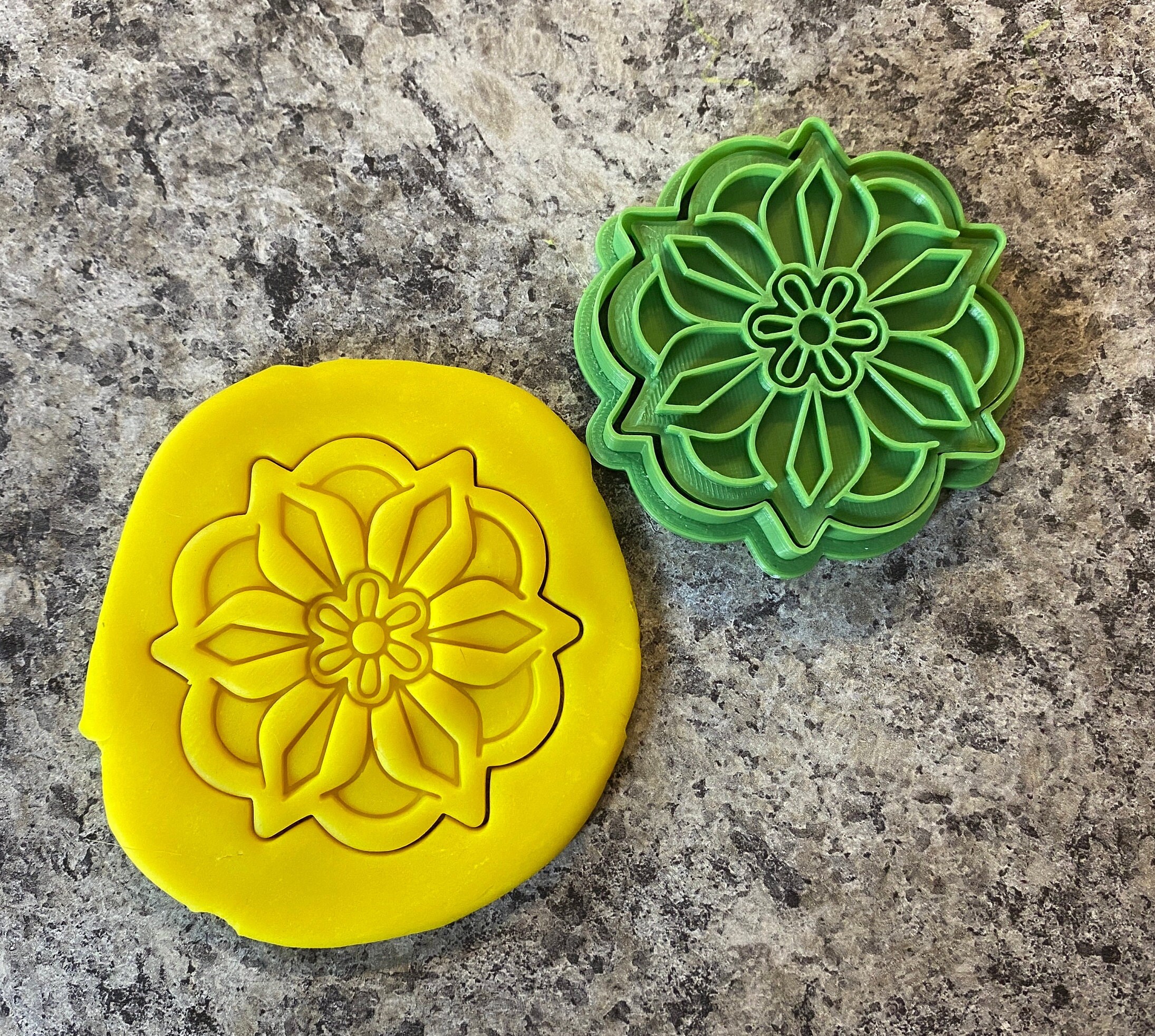 Mandala Stamp and Outline Cutter - Etsy