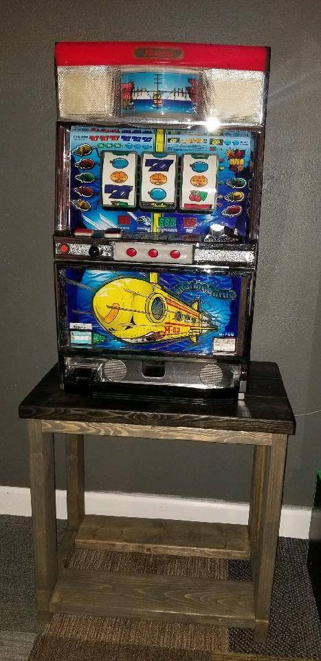 Slot Machine Stand Farmhouse Style **FREE SHIPPING** - Etsy