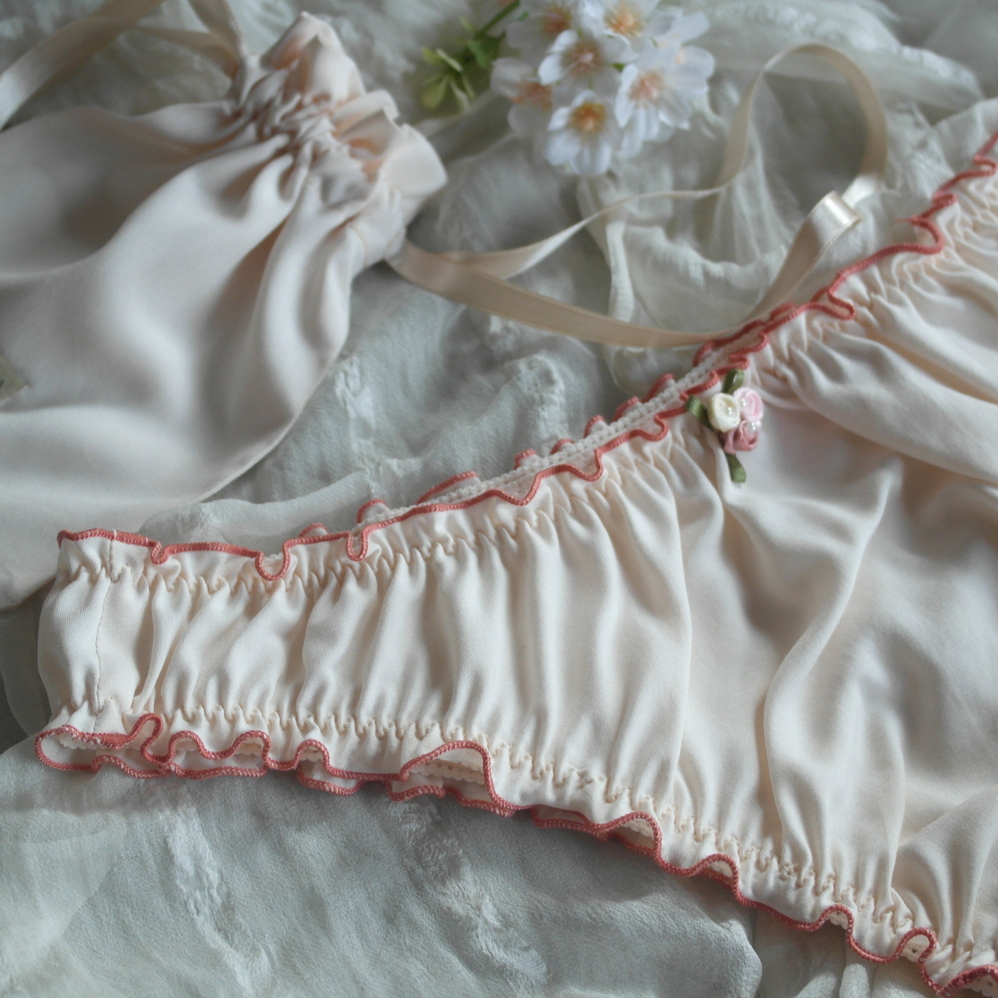 Frilly Ivory Panty With Satin Roses Vintage Style Panty Ruffled Edge ...