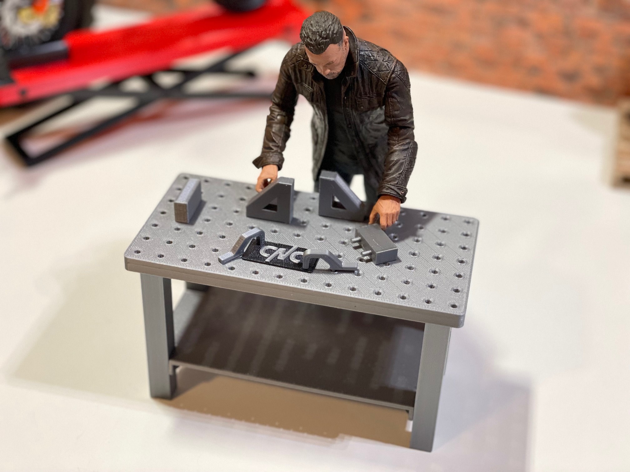 1/10 Scale Welding Table With Fixtures - Etsy