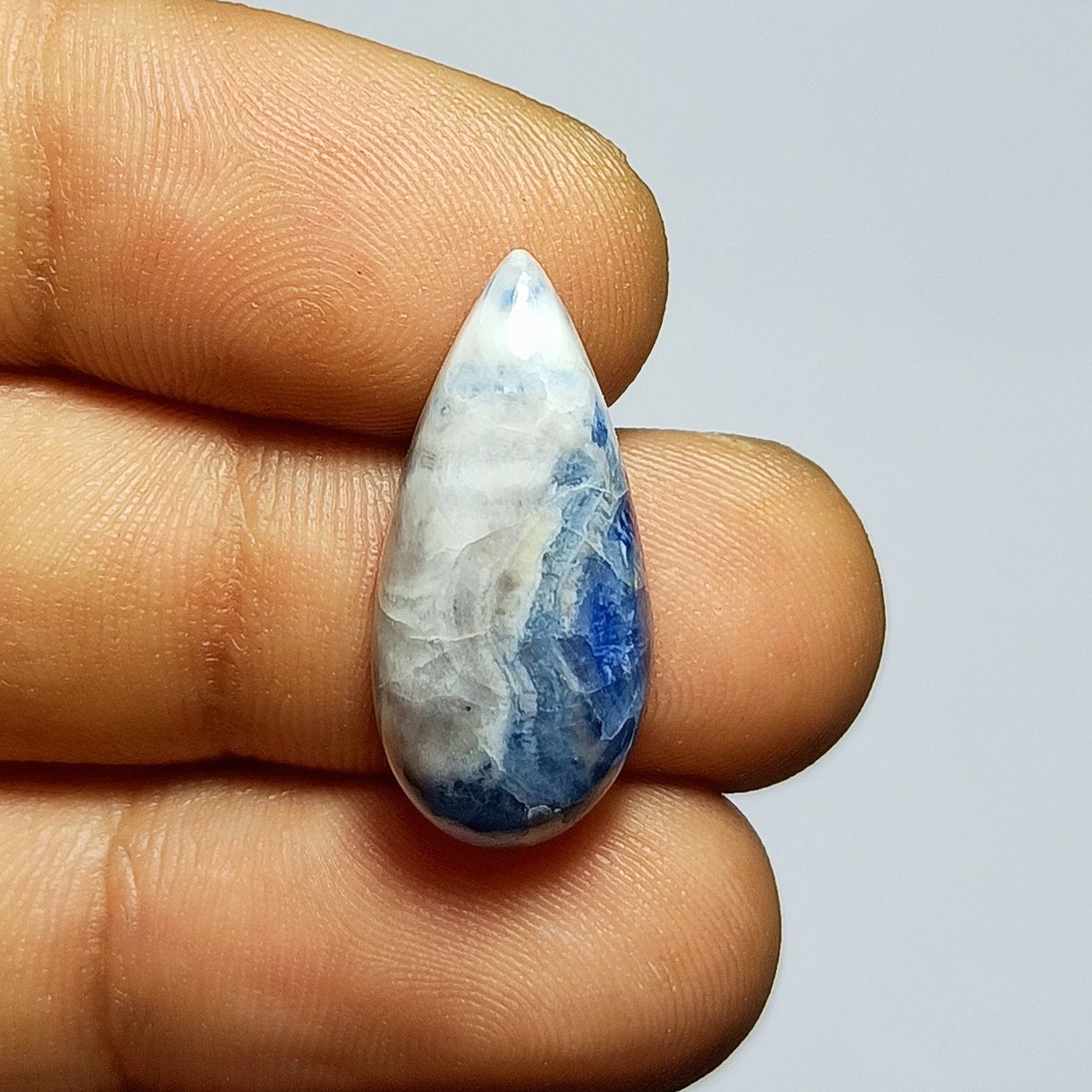 100% Natural Blue Scheelite 10 Ct Crystal Gemstone / Handmade | Etsy