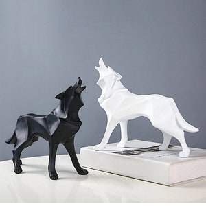 Abstract Wolf Statue Geometric Animal Figurines Nordic Home Decor ...