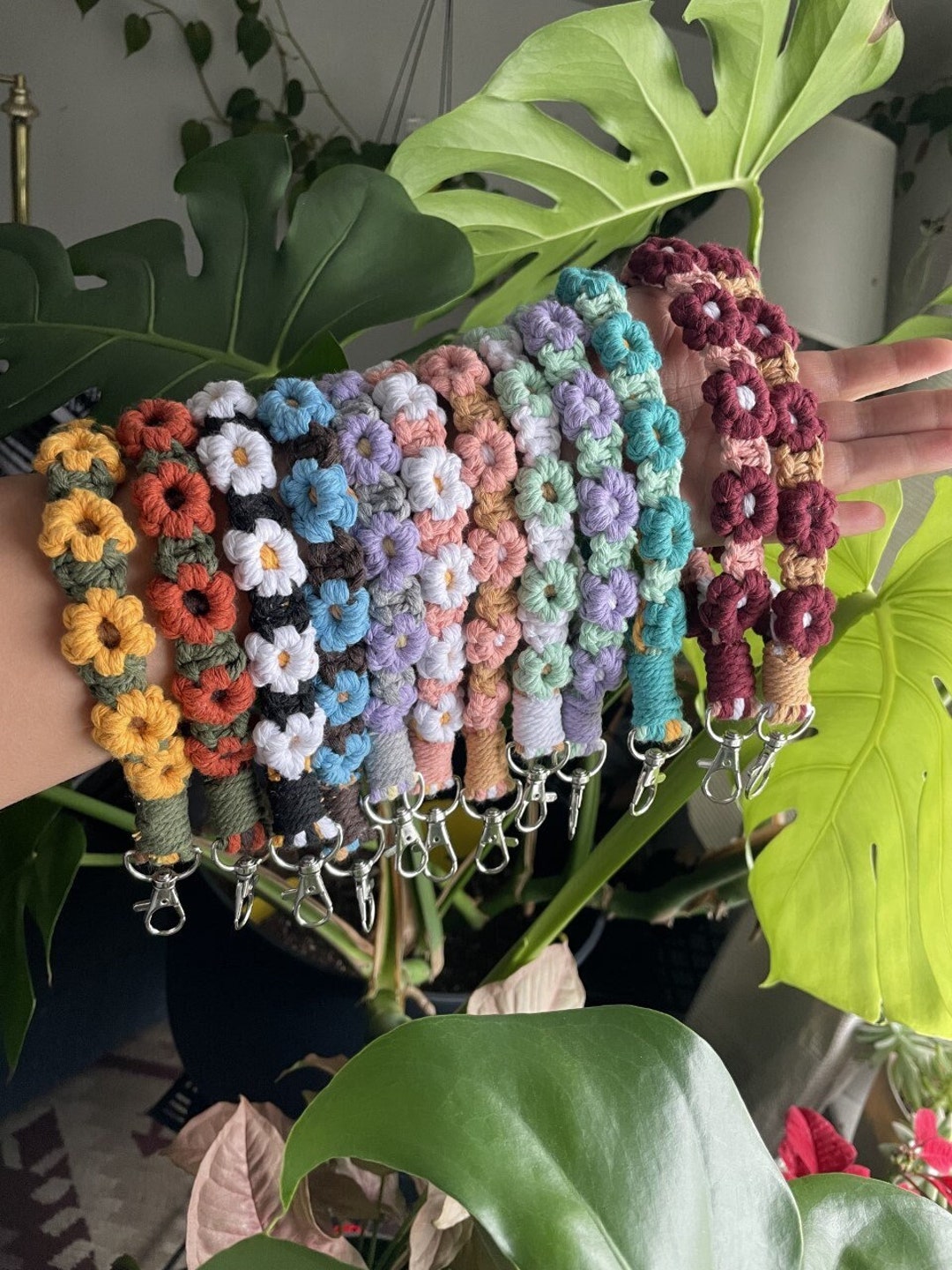 Macrame Wristlet | Macrame Flower Wristlet | Macrame Daisy Wristlet ...