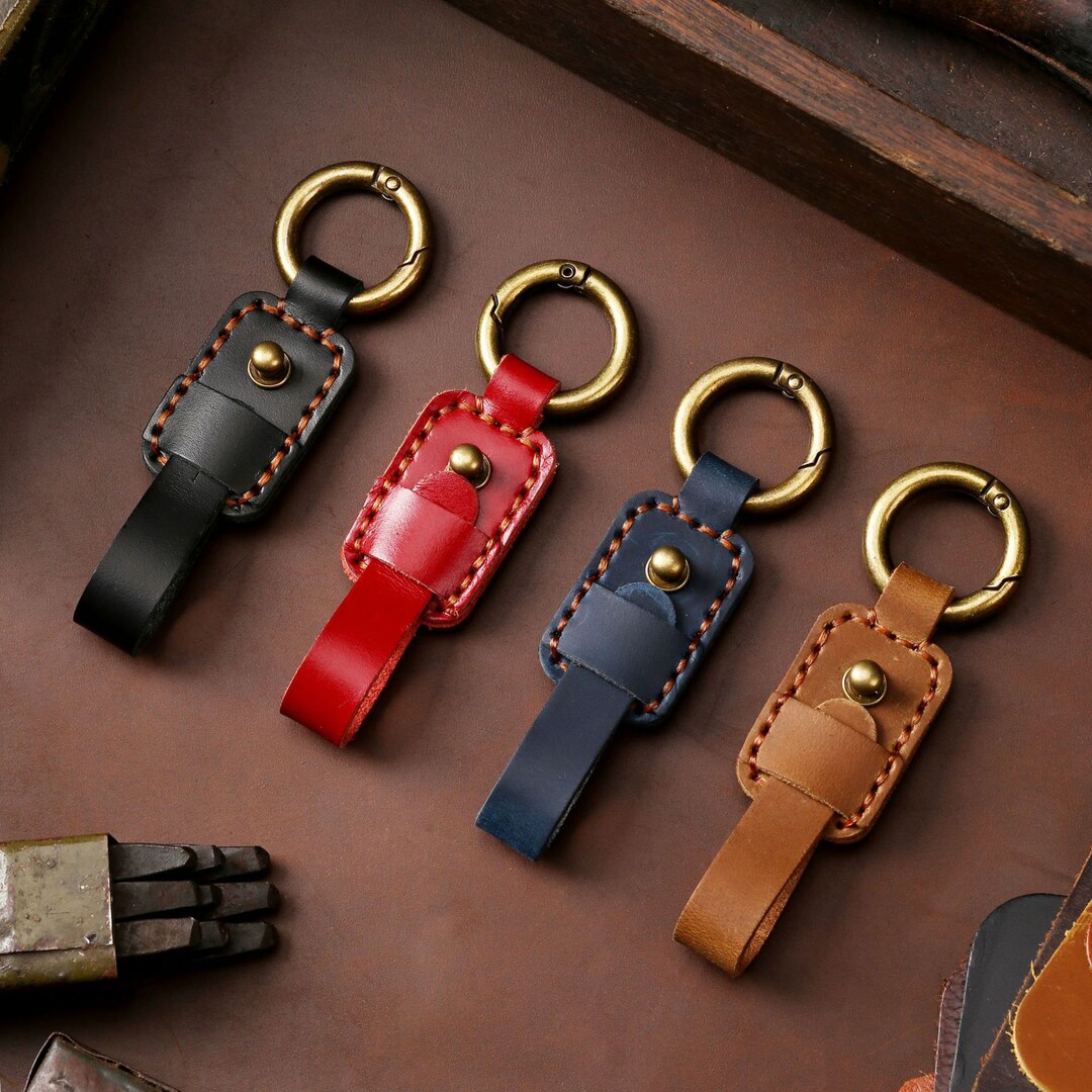 Leather Car Keychain Christmas High-end Gift Keychain Pendant Men's and ...