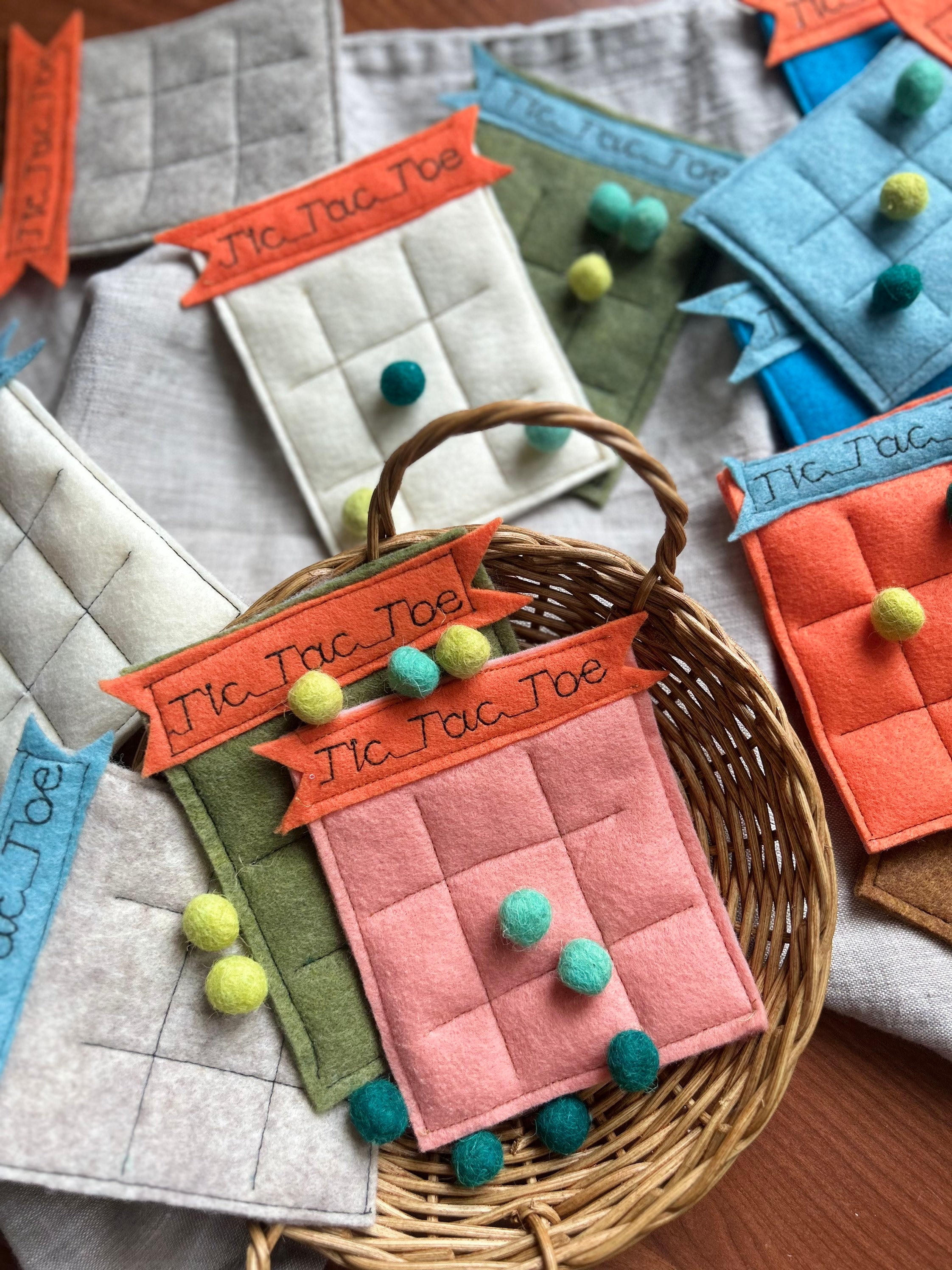 Tic Tac Toe Felt Board Game, Travel Game, Toddler Board Game, Party ...