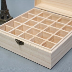 Wooden Oils Box / Aromatherapy Bottles Organizer / Wood Essential Oil ...