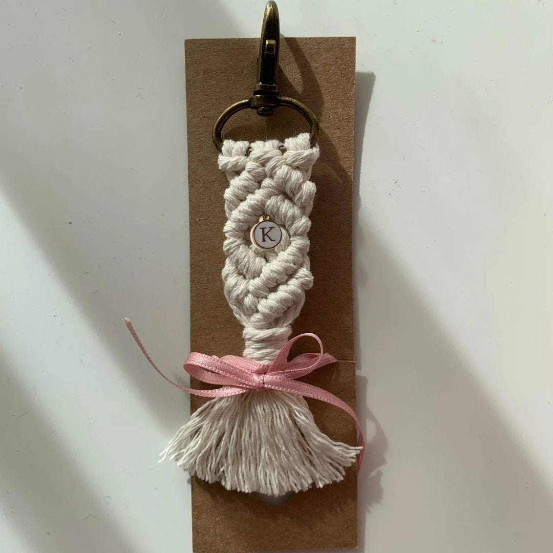 Personalized Keychain Macrame Letter White/gold - Etsy