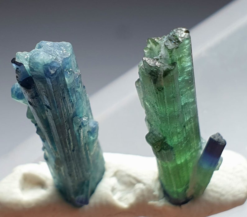 Tourmaline crystal sprays blue color terminated Materials Gemstones ...