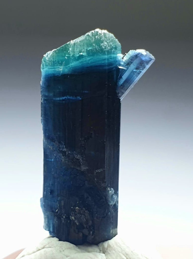 Gemstones Materials Tourmaline crystal bi color Indicolite Jewelry ...