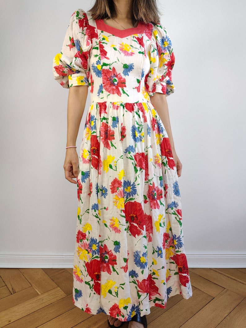 The Linen Cottagecore Flower White Red Dress Vintage Puff Sleeves ...