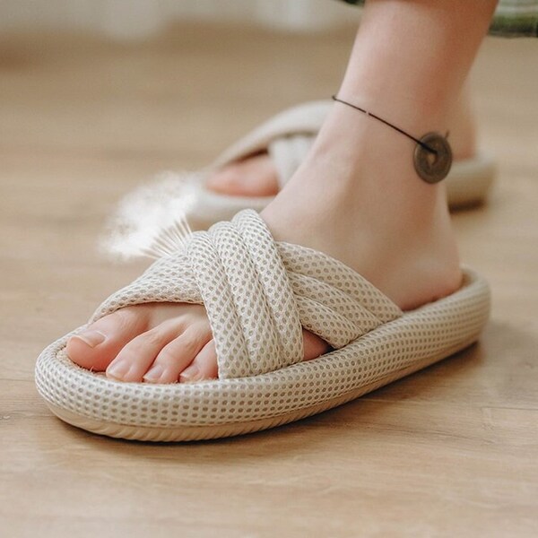 Summer Slippers - Etsy